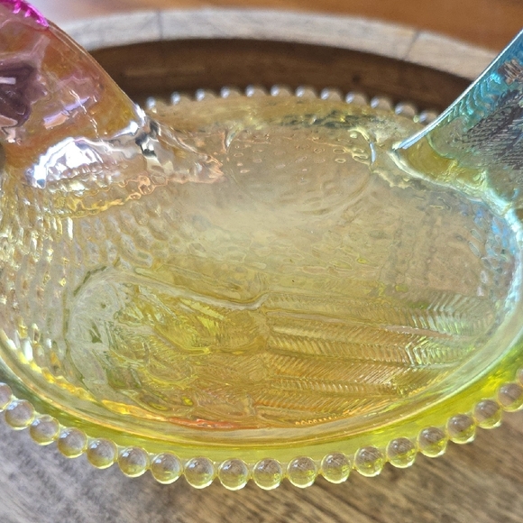 Art | Glass Hen On A Nest Tri Color | Poshmark